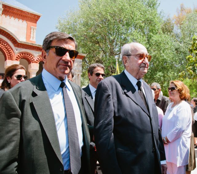 Σε στενό οικογενειακό κύκλο η ταφή της Μαρίκας Μητσοτάκη - ΤΑ ΝΕΑ