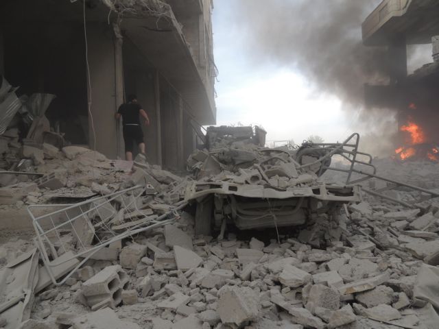 Στο Παρίσι εξετάζονται δείγματα «χημικών όπλων» από τη Συρία - ΤΑ ΝΕΑ