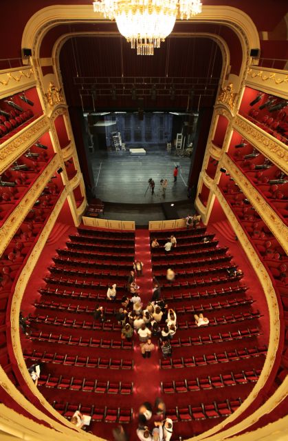 Δημοτικό Θέατρο Πειραιά: Η παράσταση συνεχίζεται μετά από 10 χρόνια ...