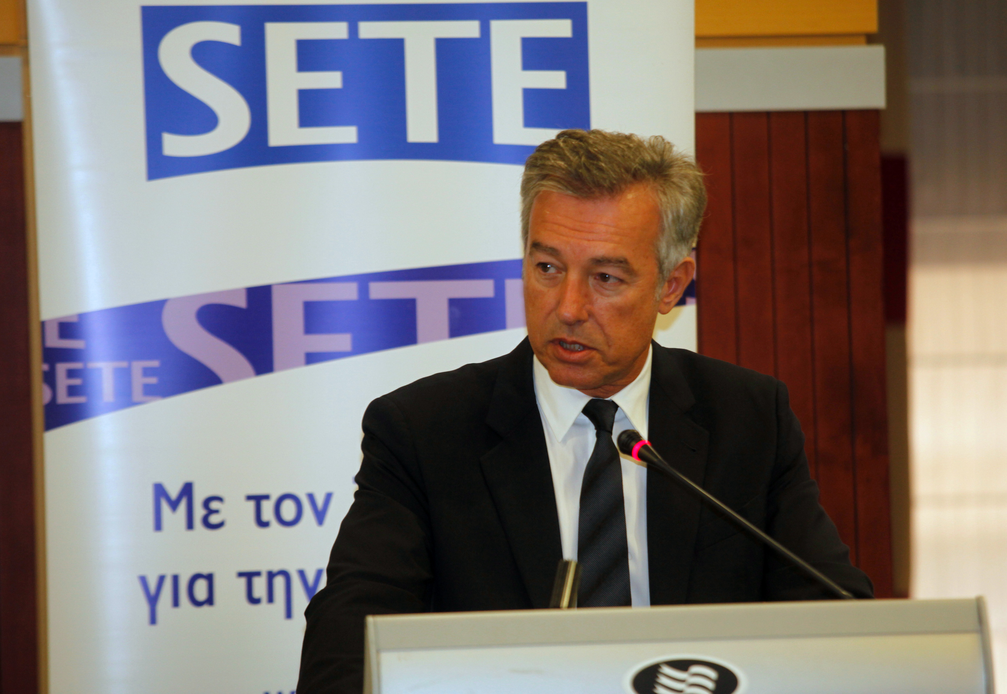 ΣΕΤΕ: «Καταστροφική για τον τουρισμό τυχόν επαναφορά του ΦΠΑ της ...
