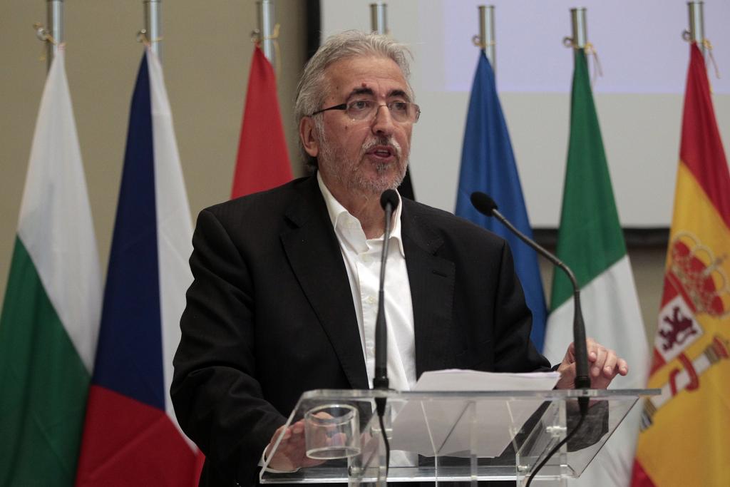 Υπέρ των θέσεων της ΓΣΕΕ για τις παροχές κοινωνικής ασφάλισης τάχθηκε η ...
