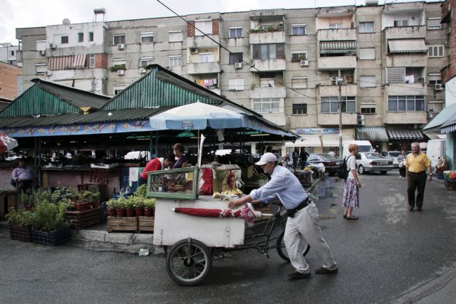 Σύνταξη στο... Λουξεμβούργο θα παίρνουν αλβανοί μετανάστες - ΤΑ ΝΕΑ