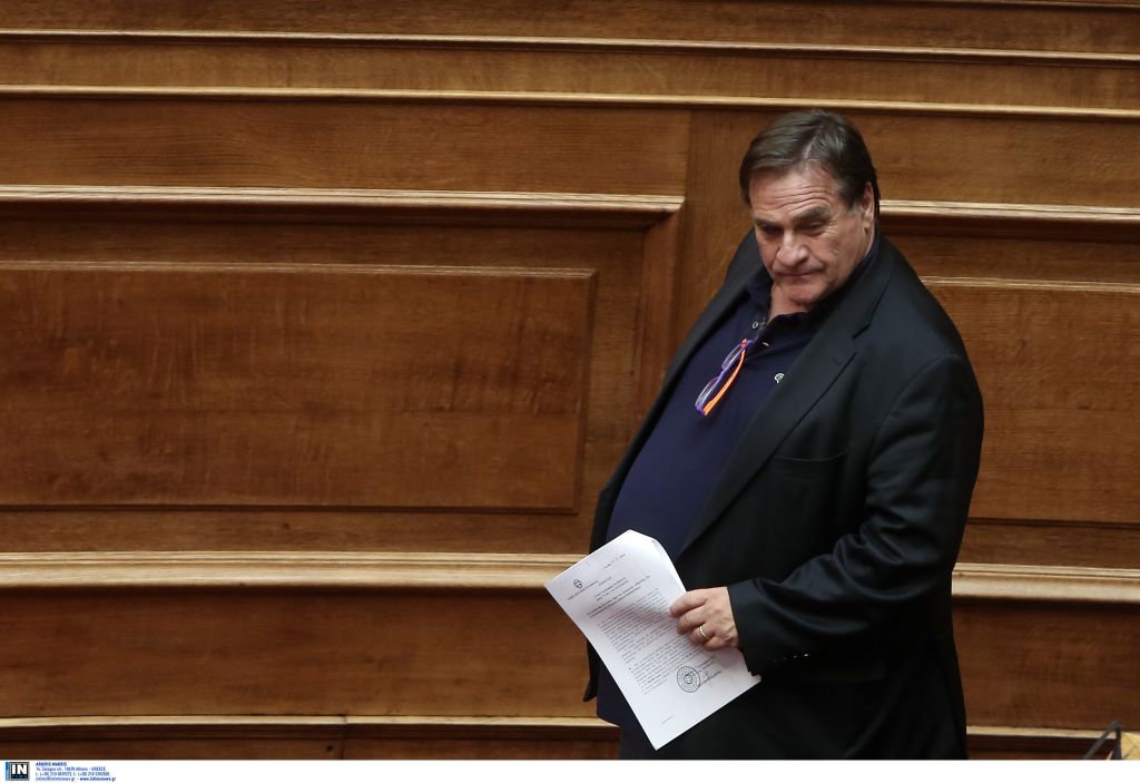 Τσουκαλάς: «Ο ΣΥΡΙΖΑ θα μετατρέψει την ΕΛ.ΑΣ σε πολιτικό σώμα» - ΤΑ ΝΕΑ