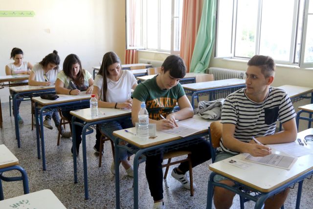 Πανελλαδικές: Τα θέματα και οι απαντήσεις σε Ιστορία και Φυσική - ΤΑ ΝΕΑ