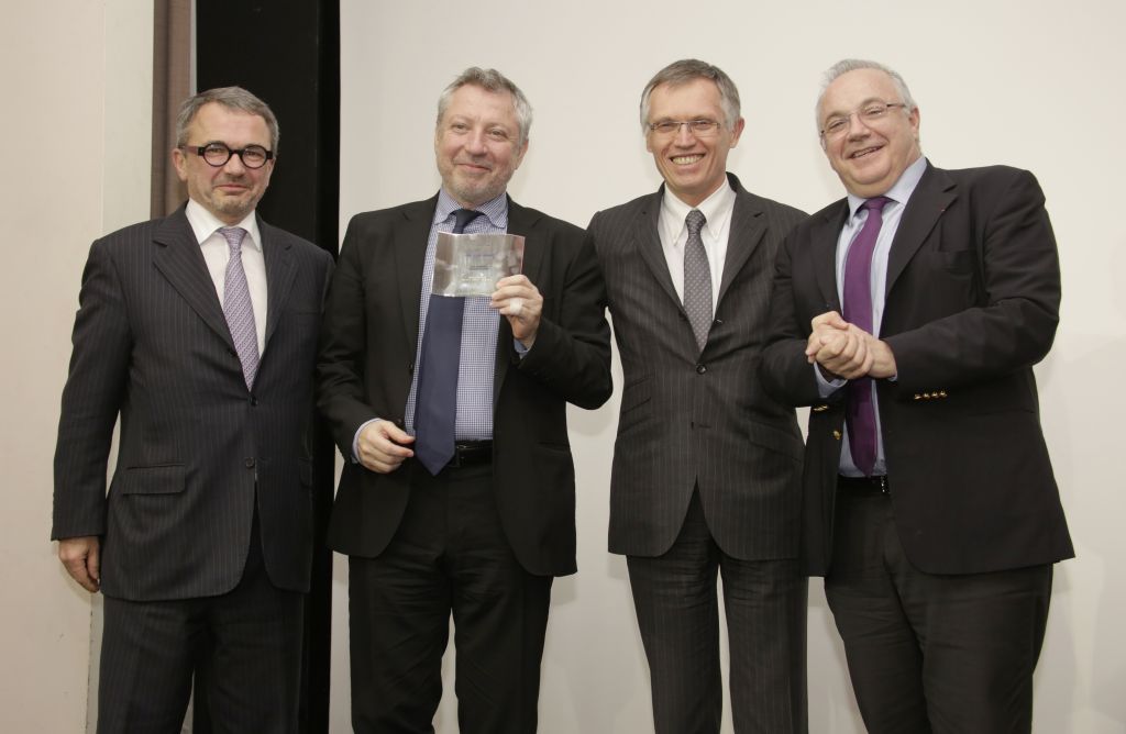 Ομιλος Συγγελίδη: Καλύτερος εισαγωγέας Peugeot Παγκοσμίως - ΤΑ ΝΕΑ