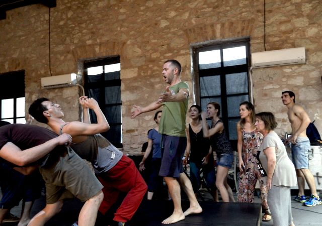 «Οι “Ορνιθες” είναι μια πτήση του καθενός μας» - ΤΑ ΝΕΑ