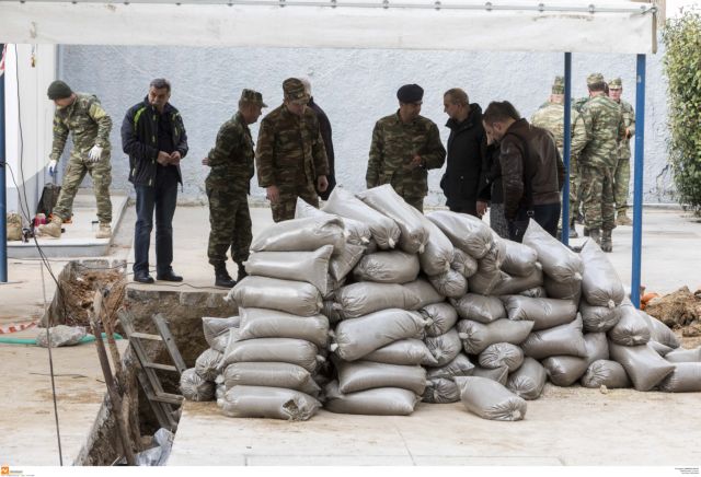 Αντίστροφη μέτρηση για την εξουδετέρωση της βόμβας στο Κορδελιό - ΤΑ ΝΕΑ