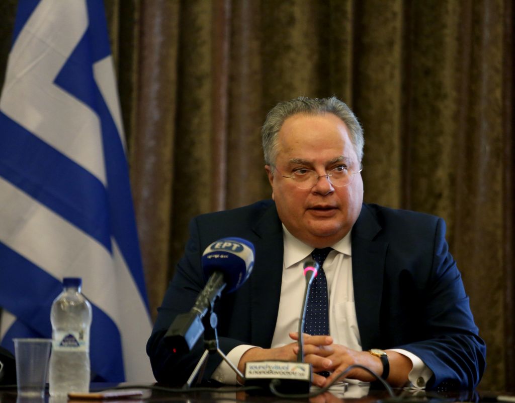 Αντιπαράθεση Κοτζιά - Κουμουτσάκου - ΤΑ ΝΕΑ
