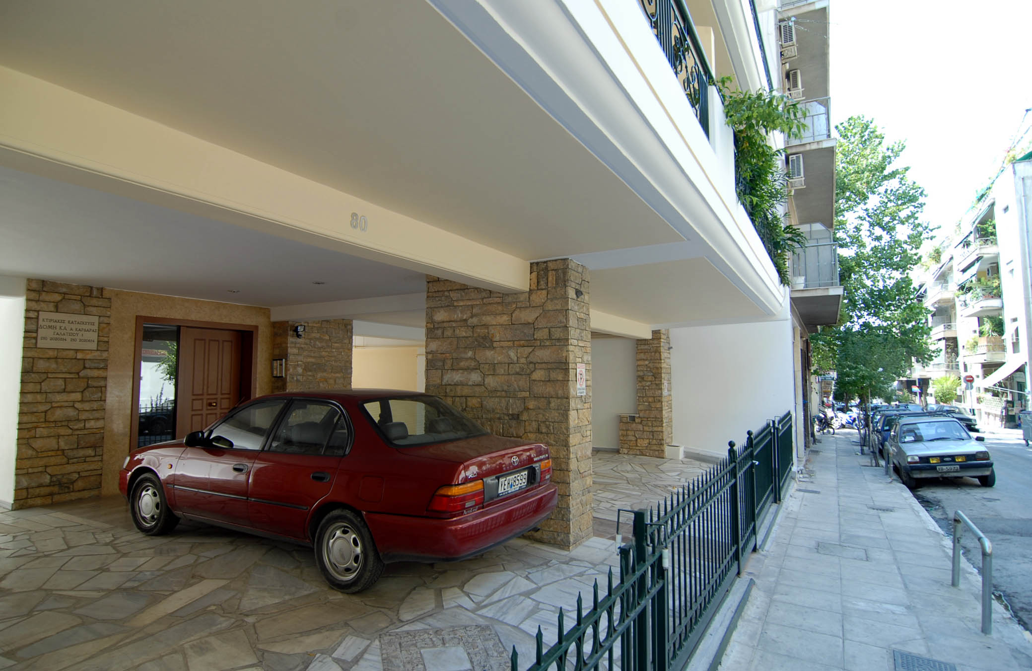 Τι σημαίνει η απόφαση του Πρωτοδικείου για τις θέσεις πάρκινγκ στις ...