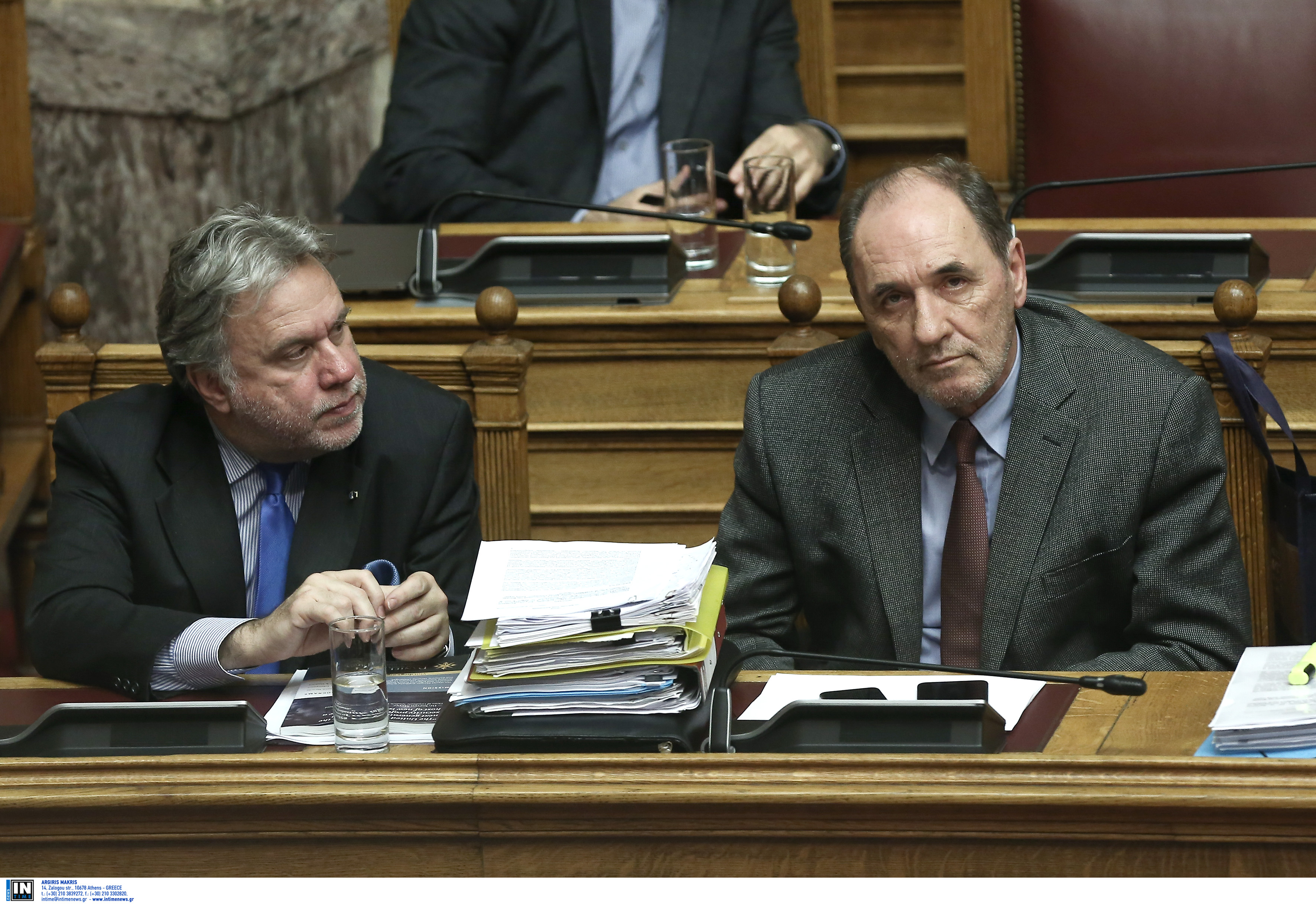 Εγκρίθηκε η κύρωση των συμβάσεων για υδρογονάνθρακες - ΤΑ ΝΕΑ
