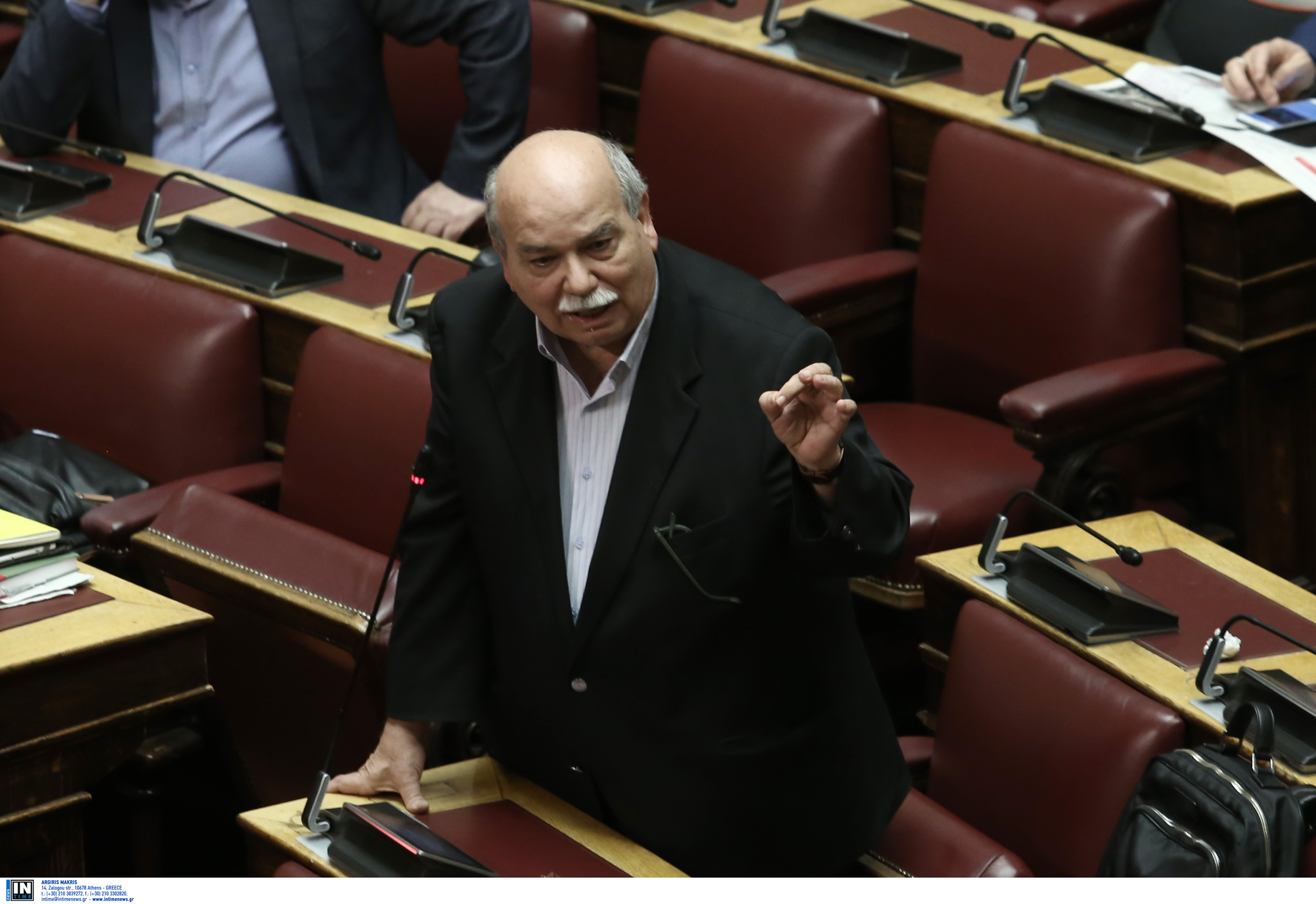 Βούτσης: Θέλει αρετή και τόλμη η ελευθερία - ΤΑ ΝΕΑ
