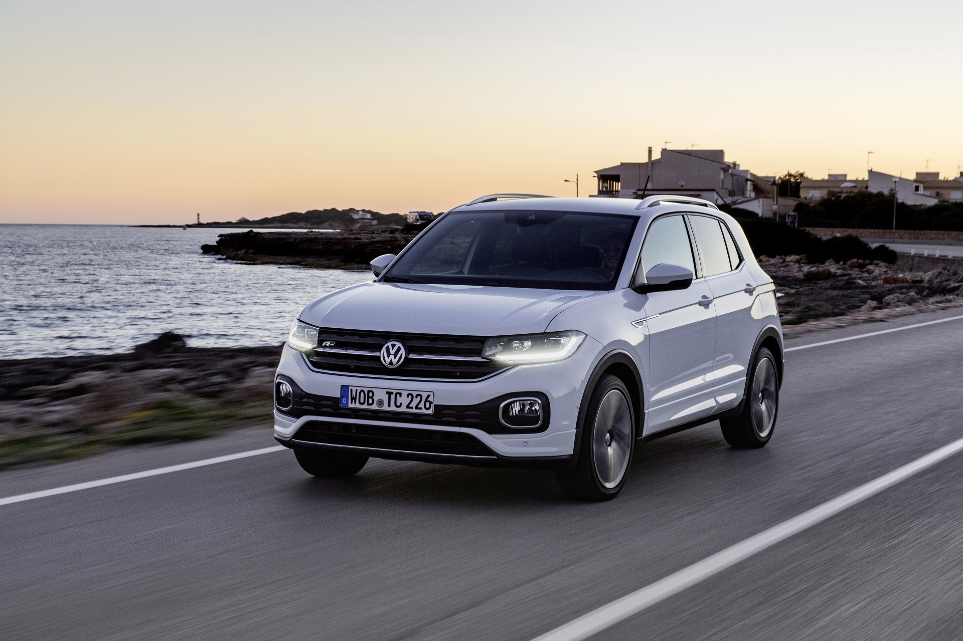 Volkswagen T-Cross: Το μικρότερο SUV των Γερμανών προ των πυλών - ΤΑ ΝΕΑ