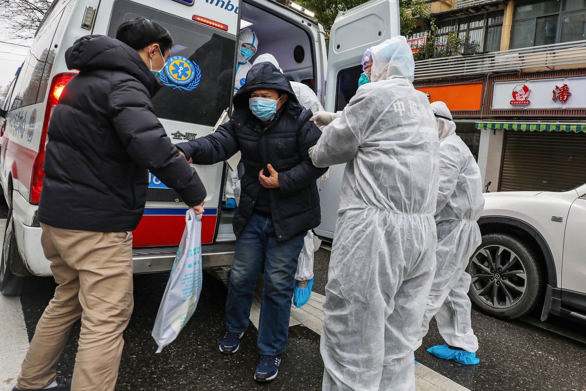 Κορωνοϊός : Όλα τα νέα στοιχεία για την επιδημία που καλπάζει - ΤΑ ΝΕΑ