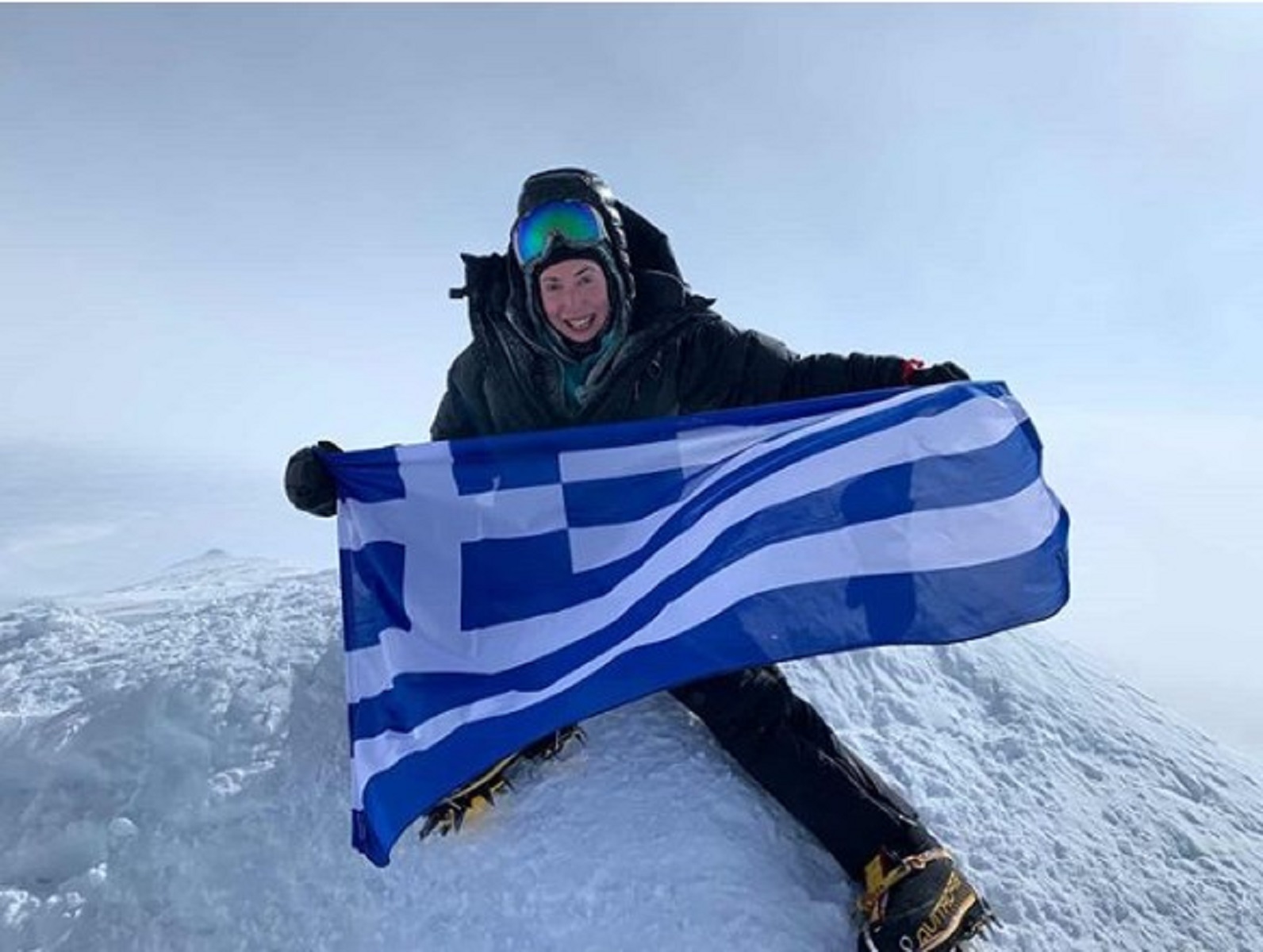 Χριστίνα Φλαμπούρη: Η πρώτη Ελληνίδα που κατέκτησε το Εβερεστ - ΤΑ ΝΕΑ