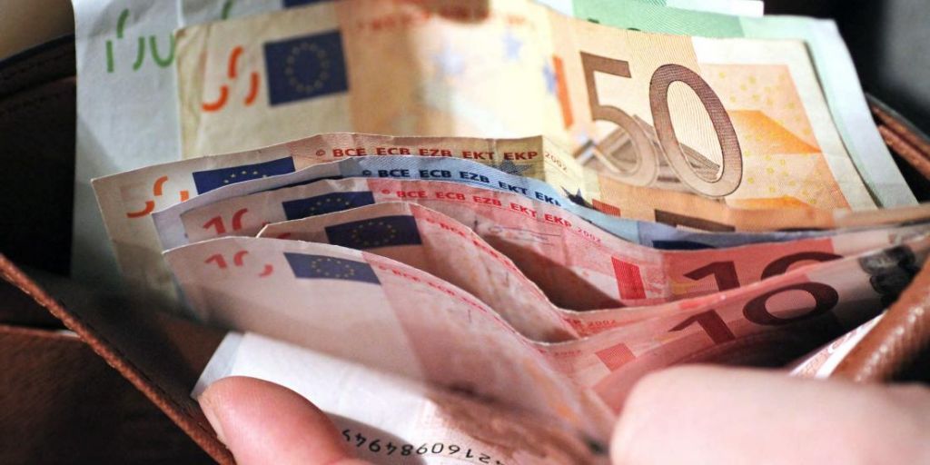 Επιστρεπτέα Προκαταβολή 4 : Ποιοι οι όροι, τι γίνεται το μη επιστρεπτέο ...