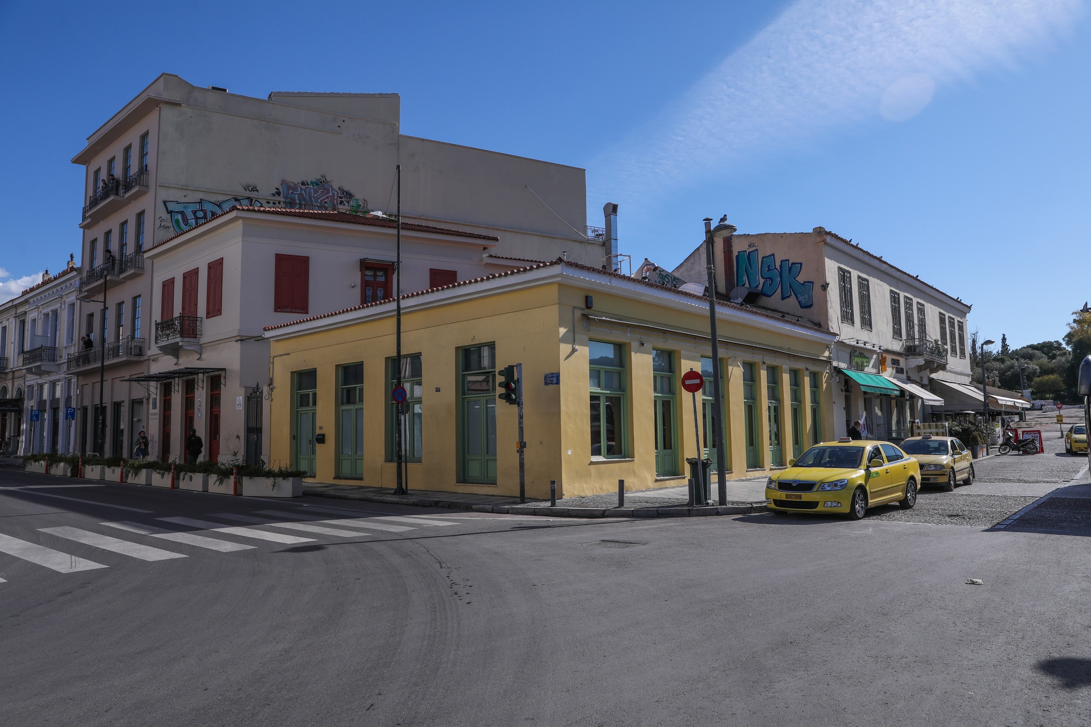 Ανησυχία για τη μεγάλη διασπορά του κοροναϊού – Πότε και πώς θα γίνει ...