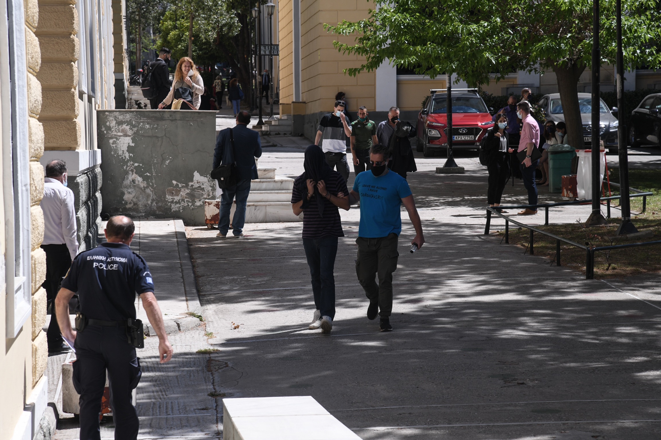 Νέα Σμύρνη: Αναβλήθηκε για τις 14 Μαϊου η δίκη του 22χρονου επιδειξία ...