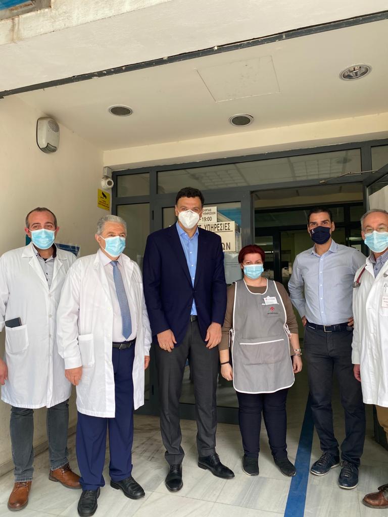 Κικίλιας: Ευχές και ένα μεγάλο «ευχαριστώ» στους υγειονομικούς - ΤΑ ΝΕΑ