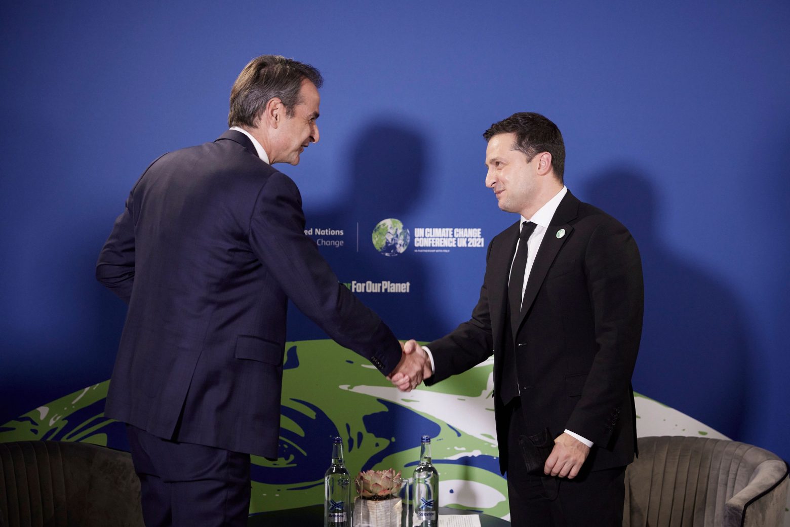 Ουκρανία: Πρόσκληση Μητσοτάκη σε Ζελένσκι να μιλήσει στην ελληνική ...