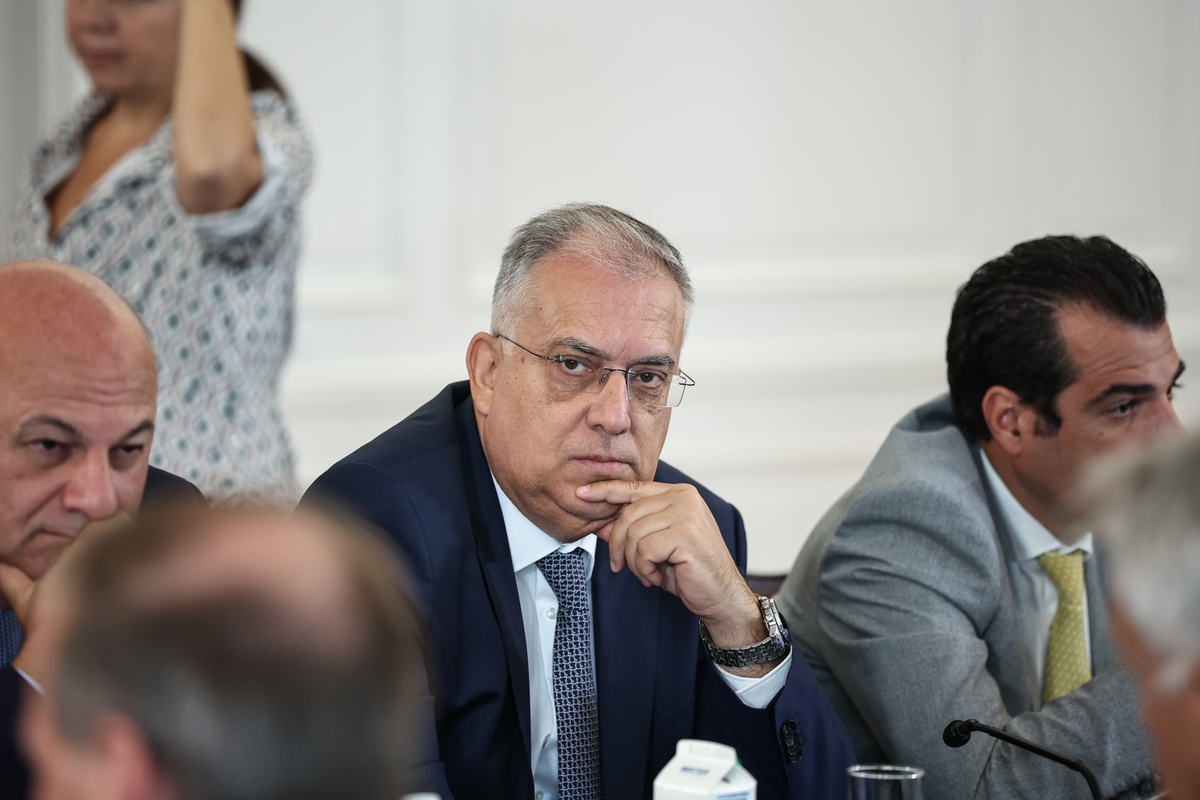 Θεοδωρικάκος: «Απειλή για όλη την Ευρώπη οι παράνομες μεταναστευτικές ...
