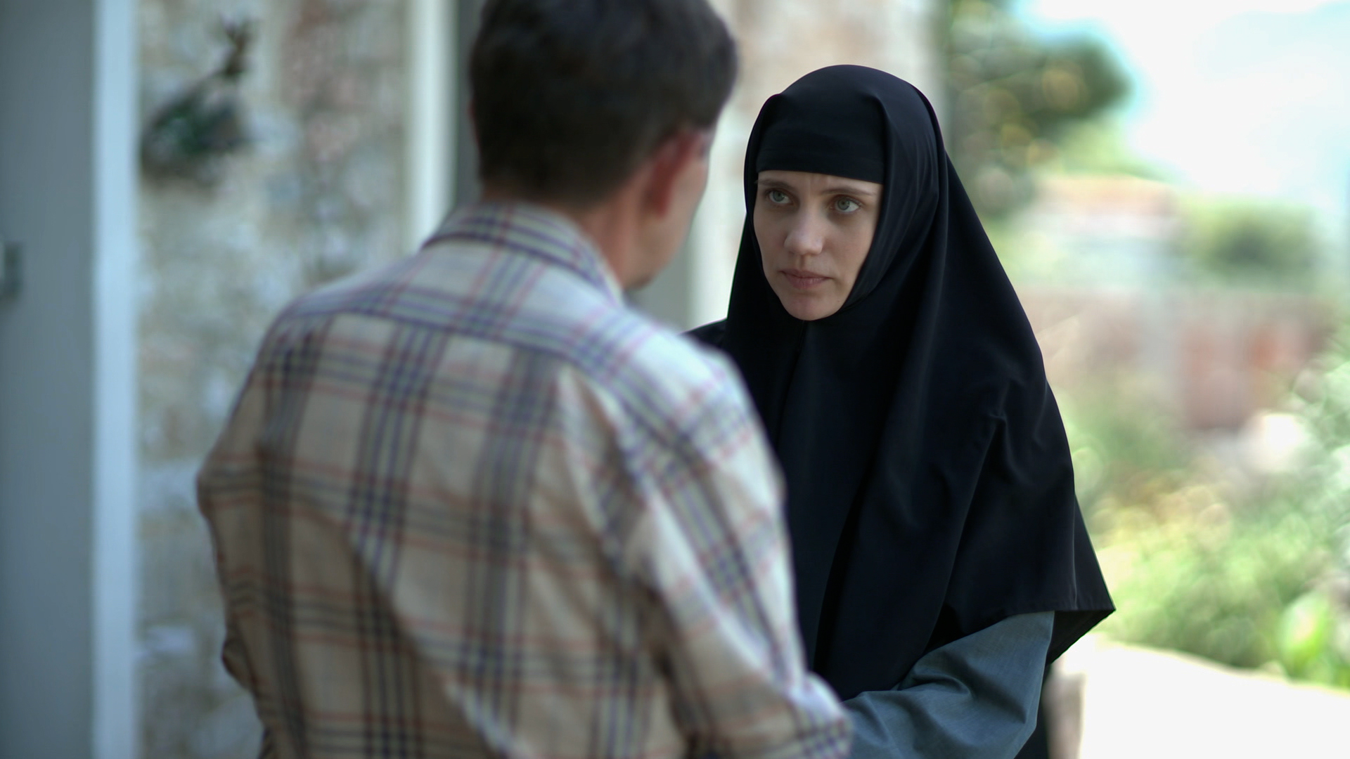 Μαύρο Ρόδο: Υποψίες και μυστικά που βγαίνουν στο φως… - ΤΑ ΝΕΑ