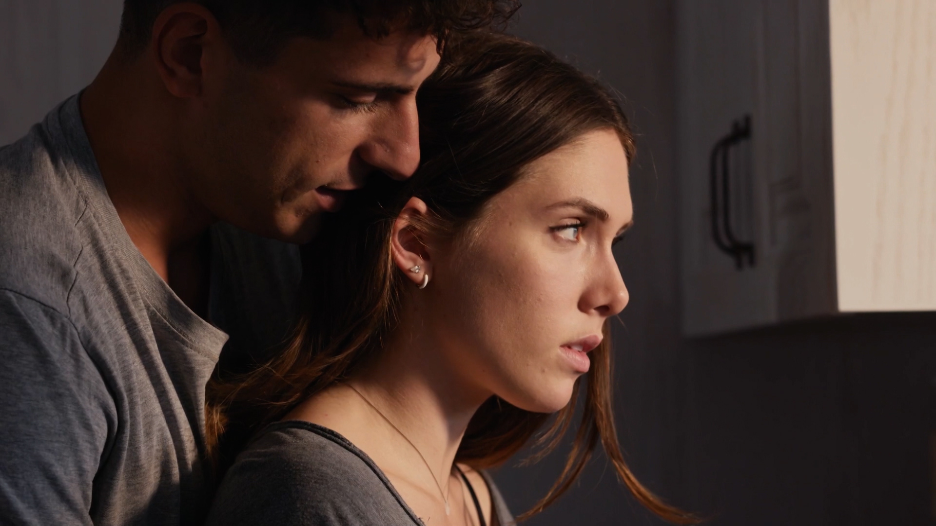 Οι εξελίξεις διαδέχονται η μία την άλλη στο σημερινό επεισόδιο της «Γης ...