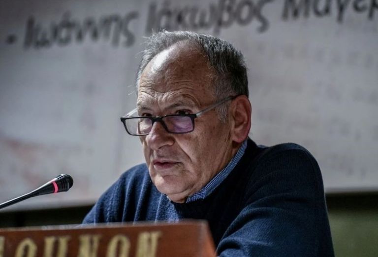 Κώστας Λαλιώτης: «Το είναι και το φαίνεσθαι ενός προέδρου» - ΤΑ ΝΕΑ