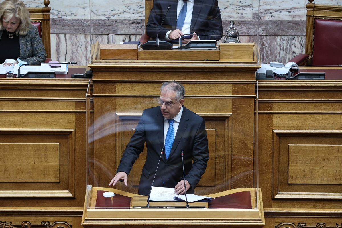 Θεοδωρικάκος κατά ΣΥΡΙΖΑ: Είστε φερέφωνα ενός εσμού ψεμάτων και ...