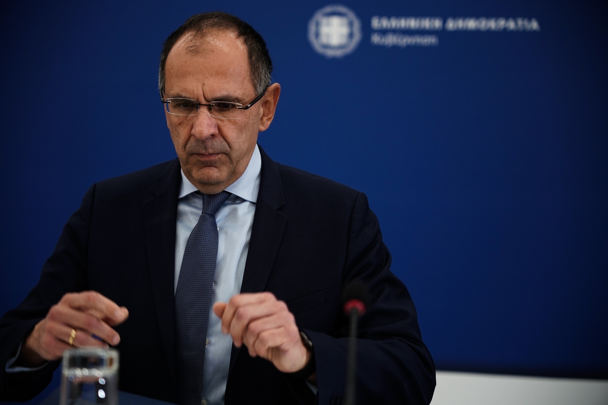 Τέμπη: Η ερώτηση για τον ΟΣΕ που ενόχλησε τον Γεραπετρίτη - ΤΑ ΝΕΑ