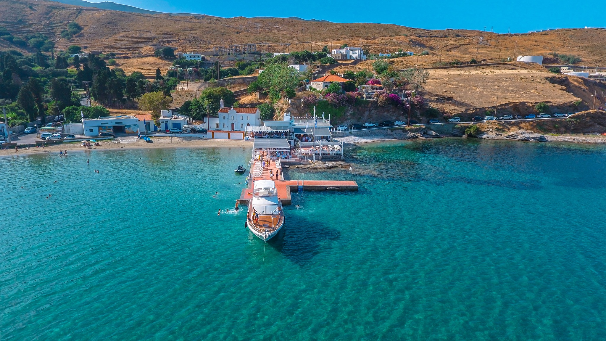 Διάκριση για την Ανδρο: Στην κορυφή της λίστας με τα 7 καλύτερα νησιά ...