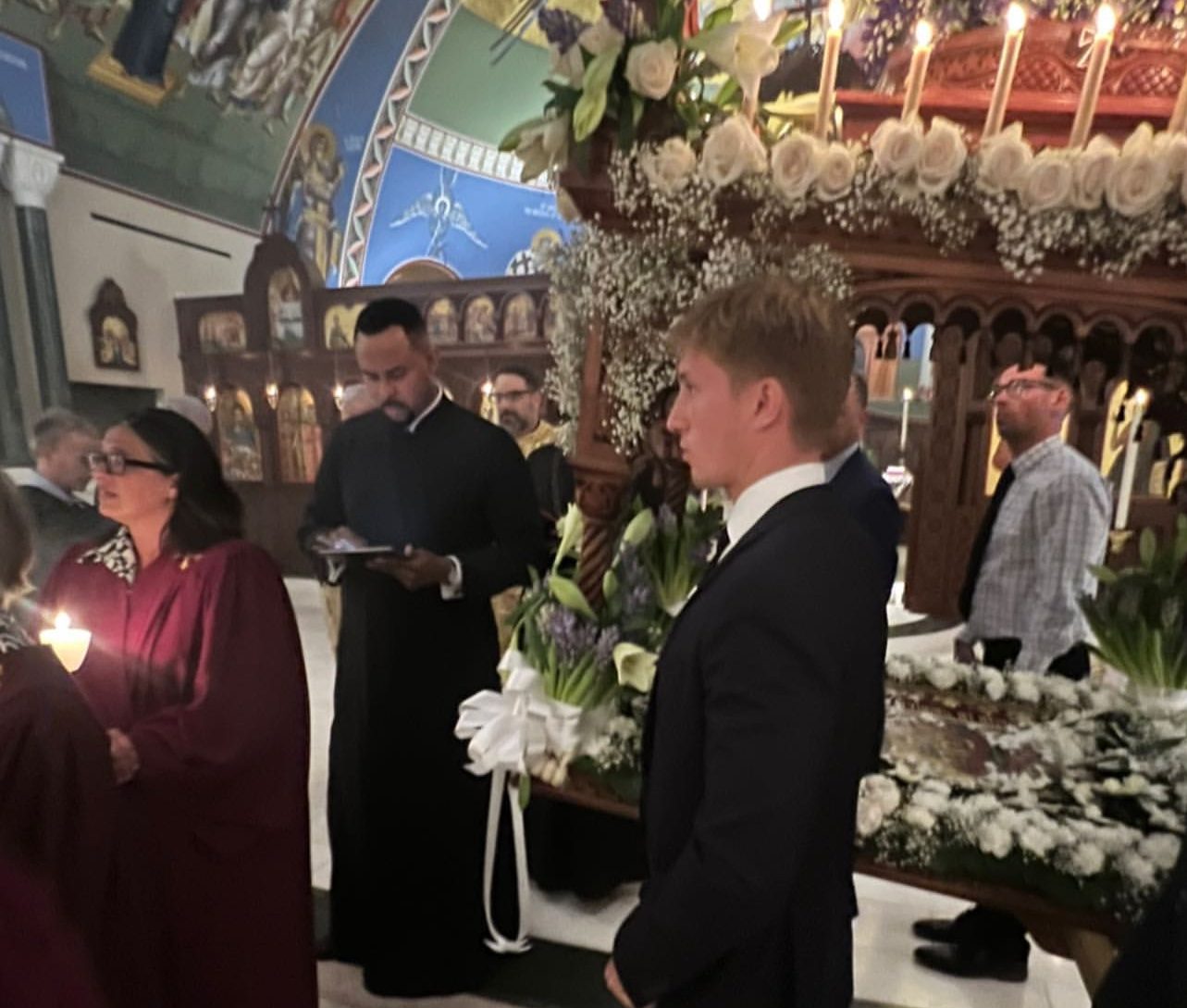 Οι γιοι του Παύλου Γλύξμπουργκ κράτησαν τον Επιτάφιο στα Χάμπτονς - ΤΑ ΝΕΑ