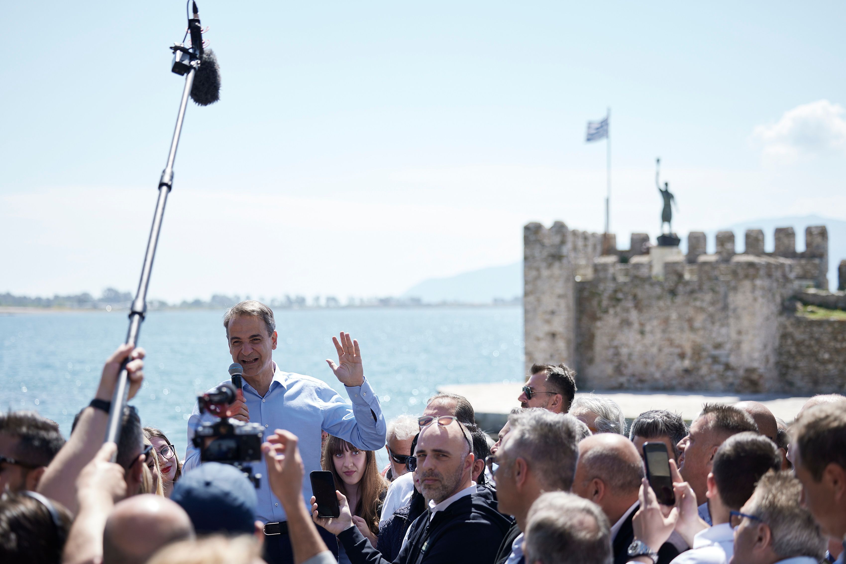 Μητσοτάκης: «Να μην αμφιβάλλει κανείς το βράδυ της 21ης Μαΐου, ότι την ...
