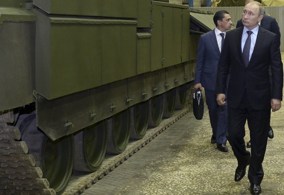 To αόρατο υπερόπλο του Πούτιν που περιμένει την ουκρανική αντεπίθεση ...