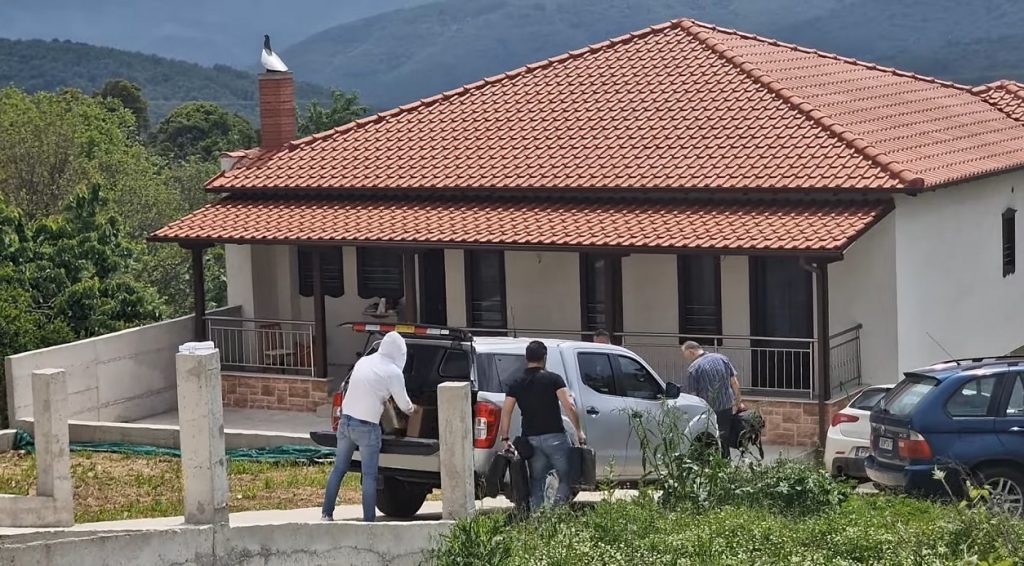 Γυναικοκτονία στη Χαλκιδική: Αποσωληνώθηκε ο 8χρονος που τραυματίστηκε ...