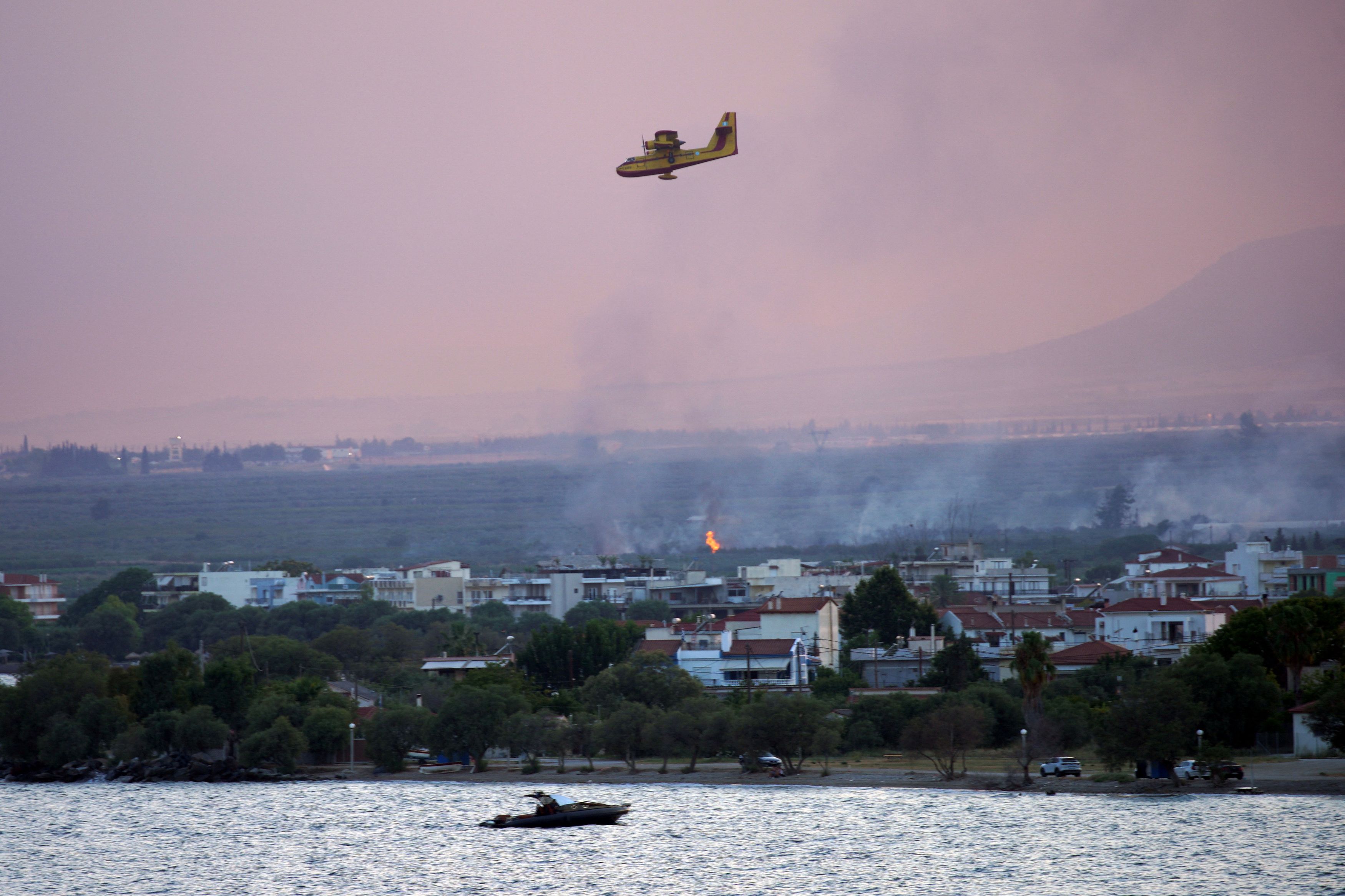 Ευθύνες για την κόλαση στη Μαγνησία - Ξεσπιτώθηκαν πάνω από 2.000 ...