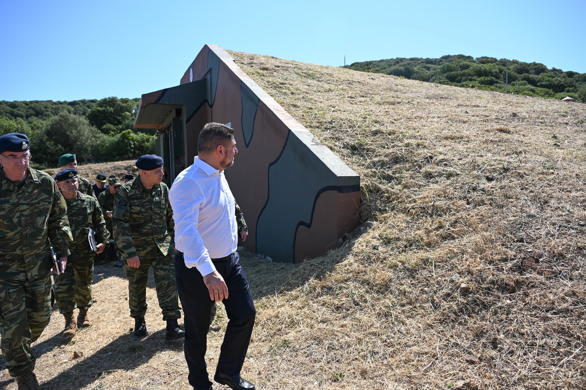 Επιθεώρηση Χαρδαλιά για τα μέτρα πυρασφάλειας σε μονάδες του στρατού ...
