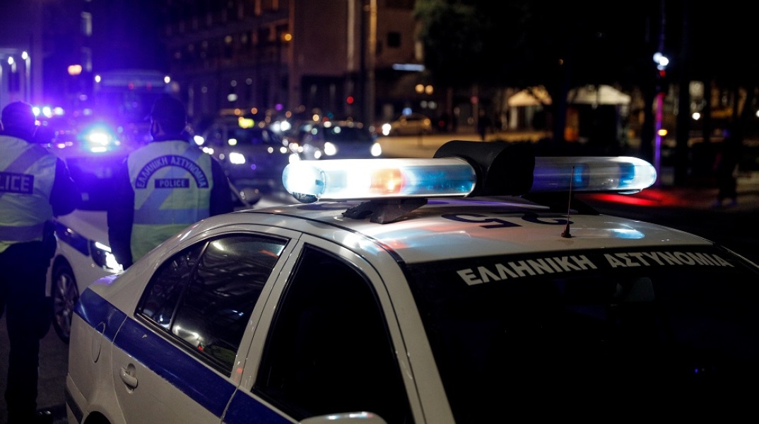 Χαϊδάρι: Εκρηξη σε αυτοκίνητο που βρισκόταν σε ανοιχτό χώρο στάθμευσης ...