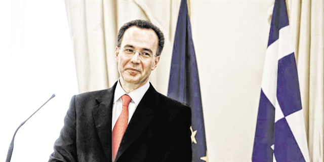 «Ηρεμα νερά» και με νέες διπλωματικές ομάδες - ΤΑ ΝΕΑ