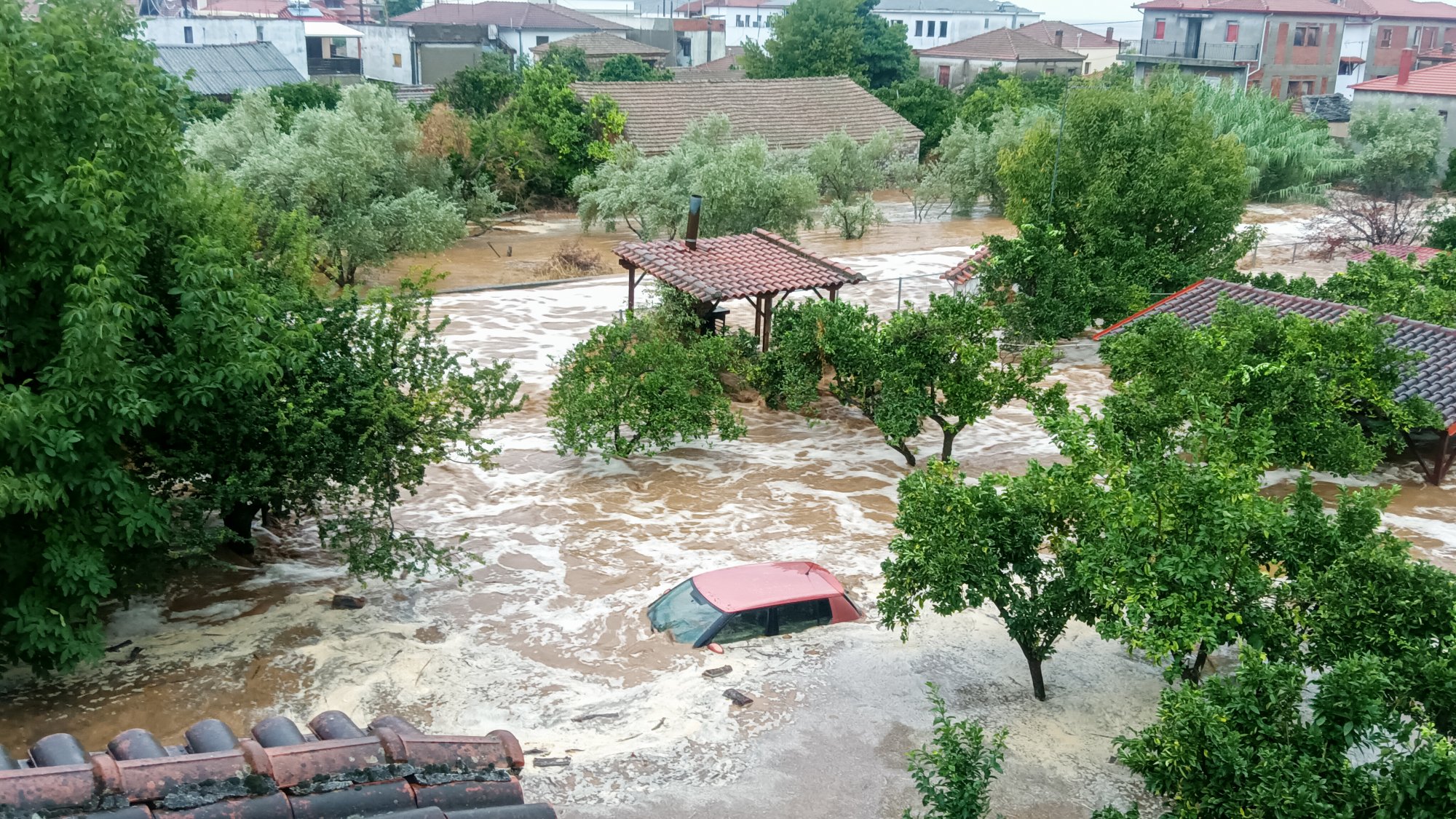 Κακοκαιρία Daniel: Πού θα πέσουν ισχυρές βροχές τις επόμενες ώρες - ΤΑ ΝΕΑ