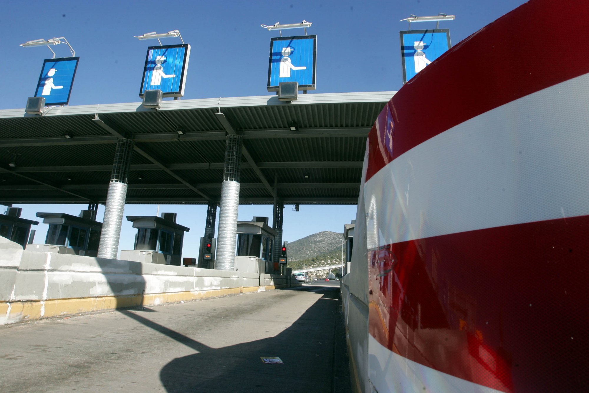 Αττική Οδός: Η νέα απάτη με όχημα το E-pass στα διόδια - ΤΑ ΝΕΑ