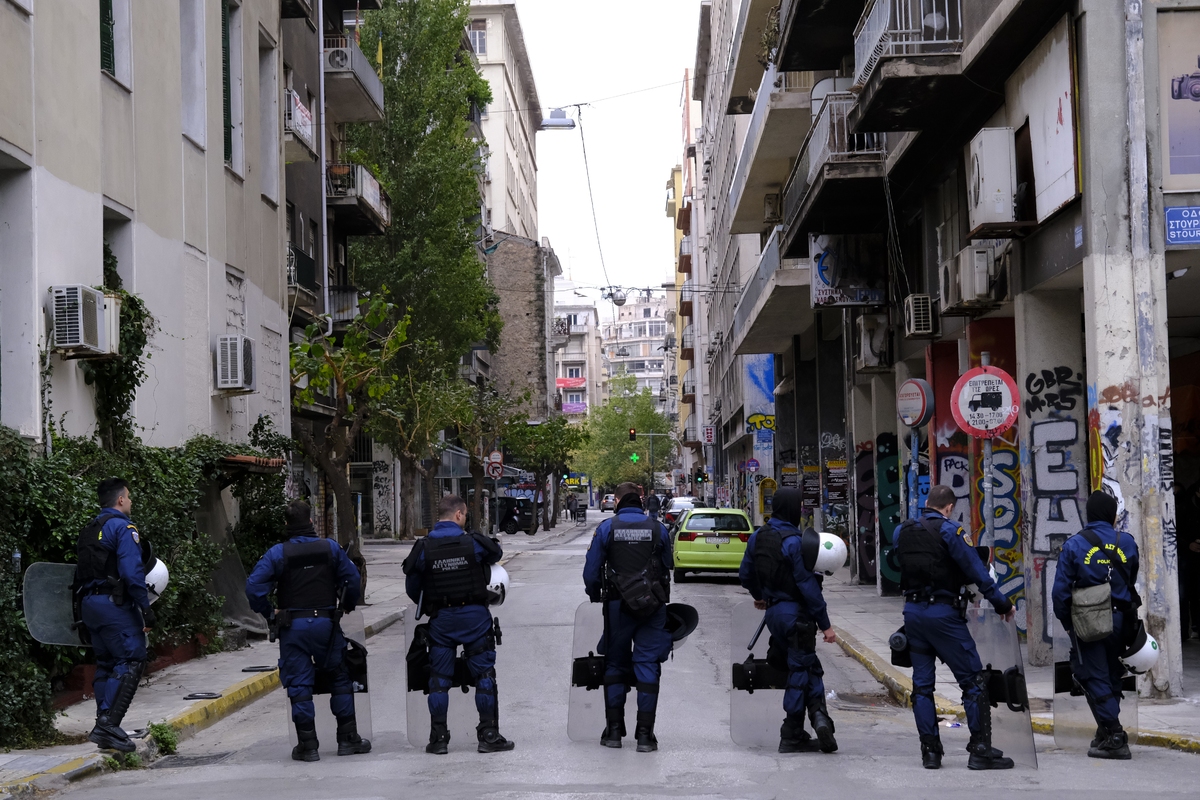 Πολυτεχνείο 2023: «Αστακός» η Αθήνα με 5.000 αστυνομικούς, drones και ...