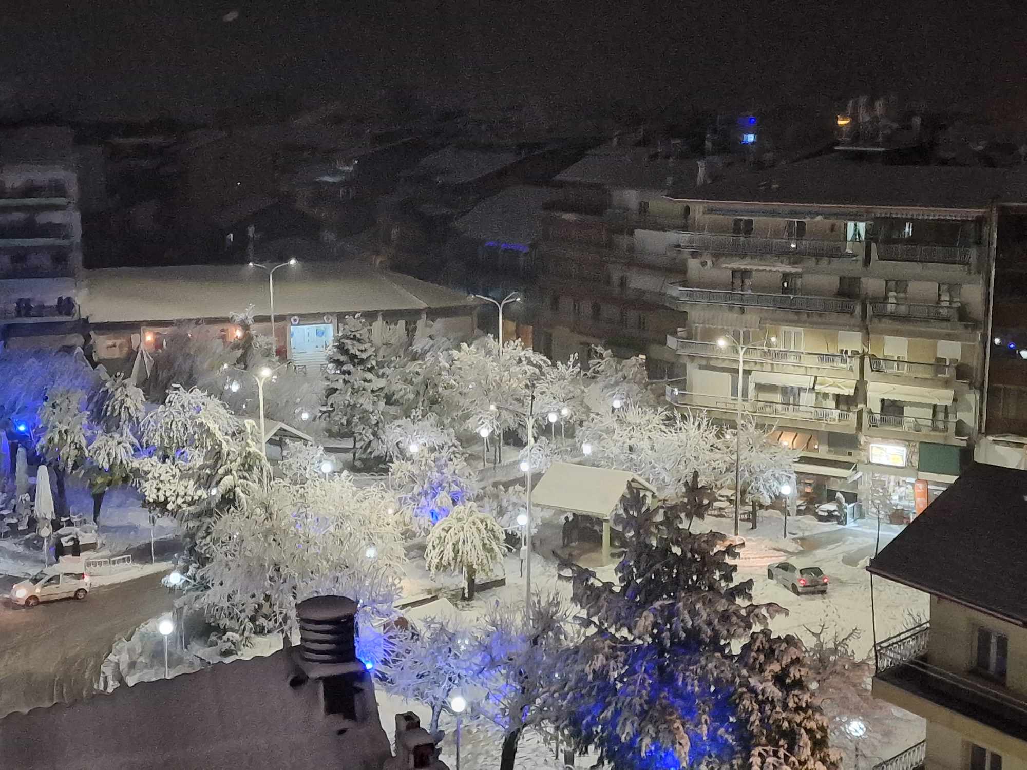 Στα «λευκά» η Βόρεια Ελλάδα – Εντυπωσιακές εικόνες από Φλώρινα, Νυμφαίο ...