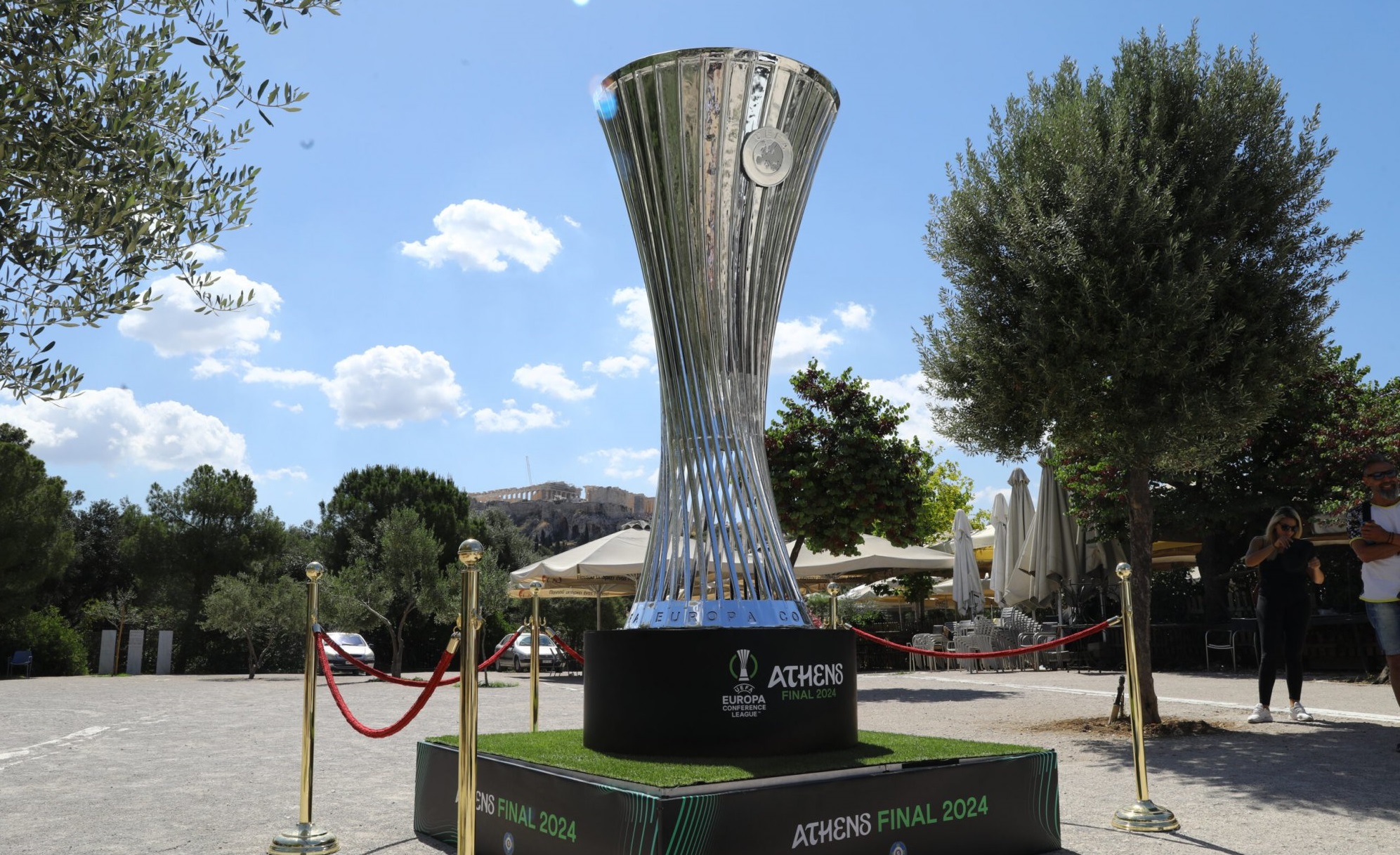 Ο τελικός του Europa Conference League ξεκινάει από... το Θησείο - ΤΑ ΝΕΑ