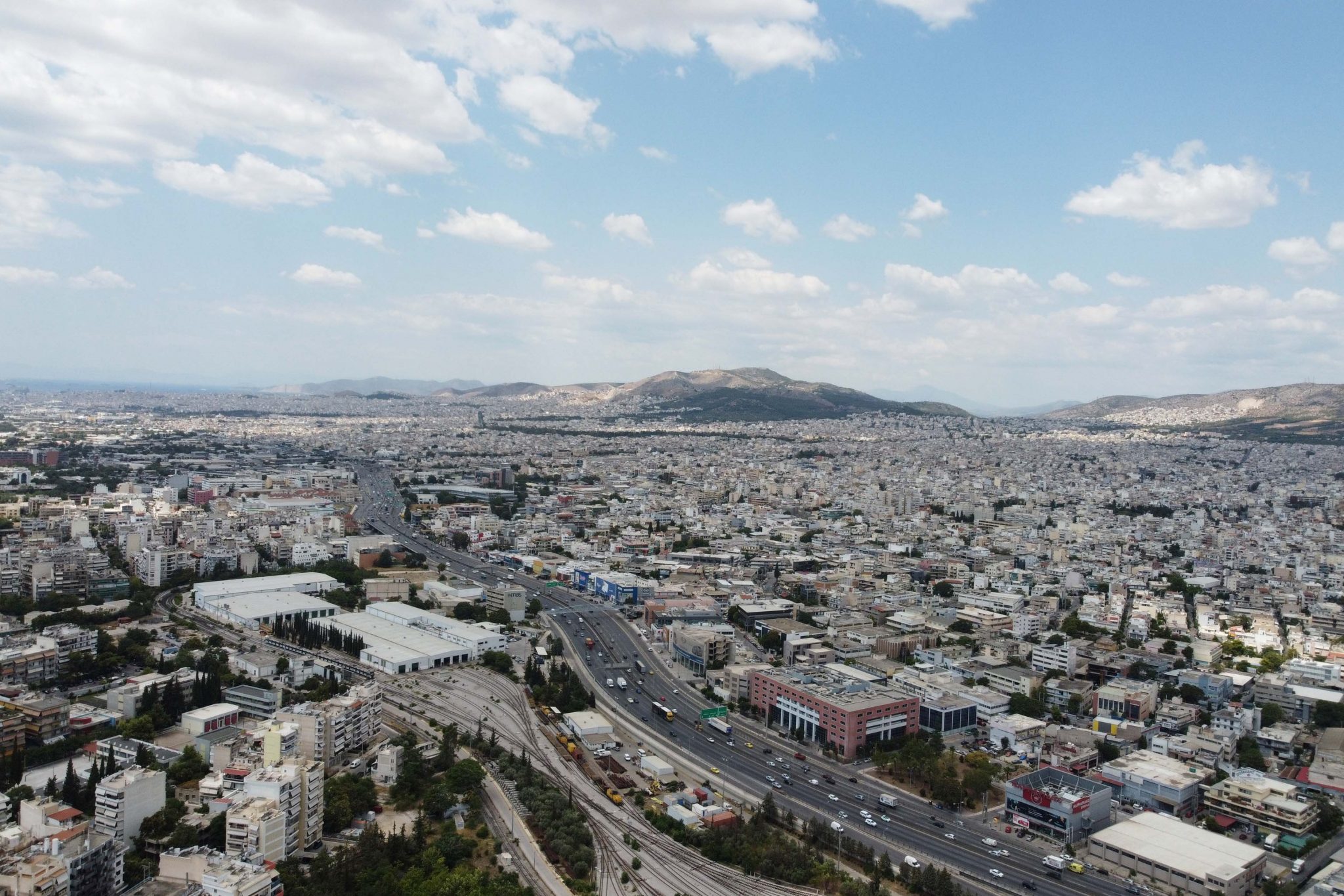 Ερχονται απίστευτα χαράτσια από τον ΕΦΚΑ - Δείτε ποιοι θα τα πληρώσουν ...