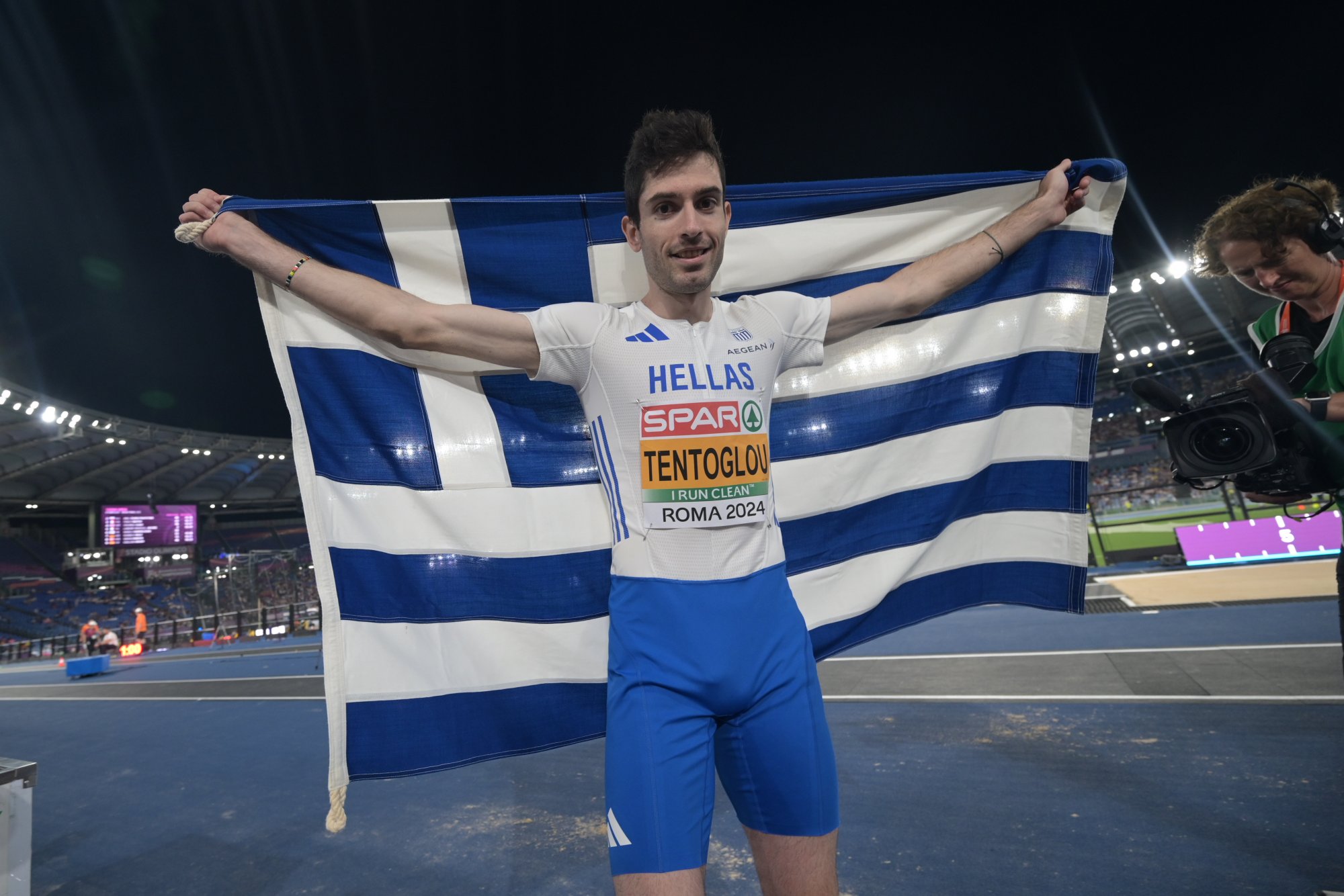 Απόψε η απονομή του χρυσού μεταλλίου στον Τεντόγλου - ΤΑ ΝΕΑ