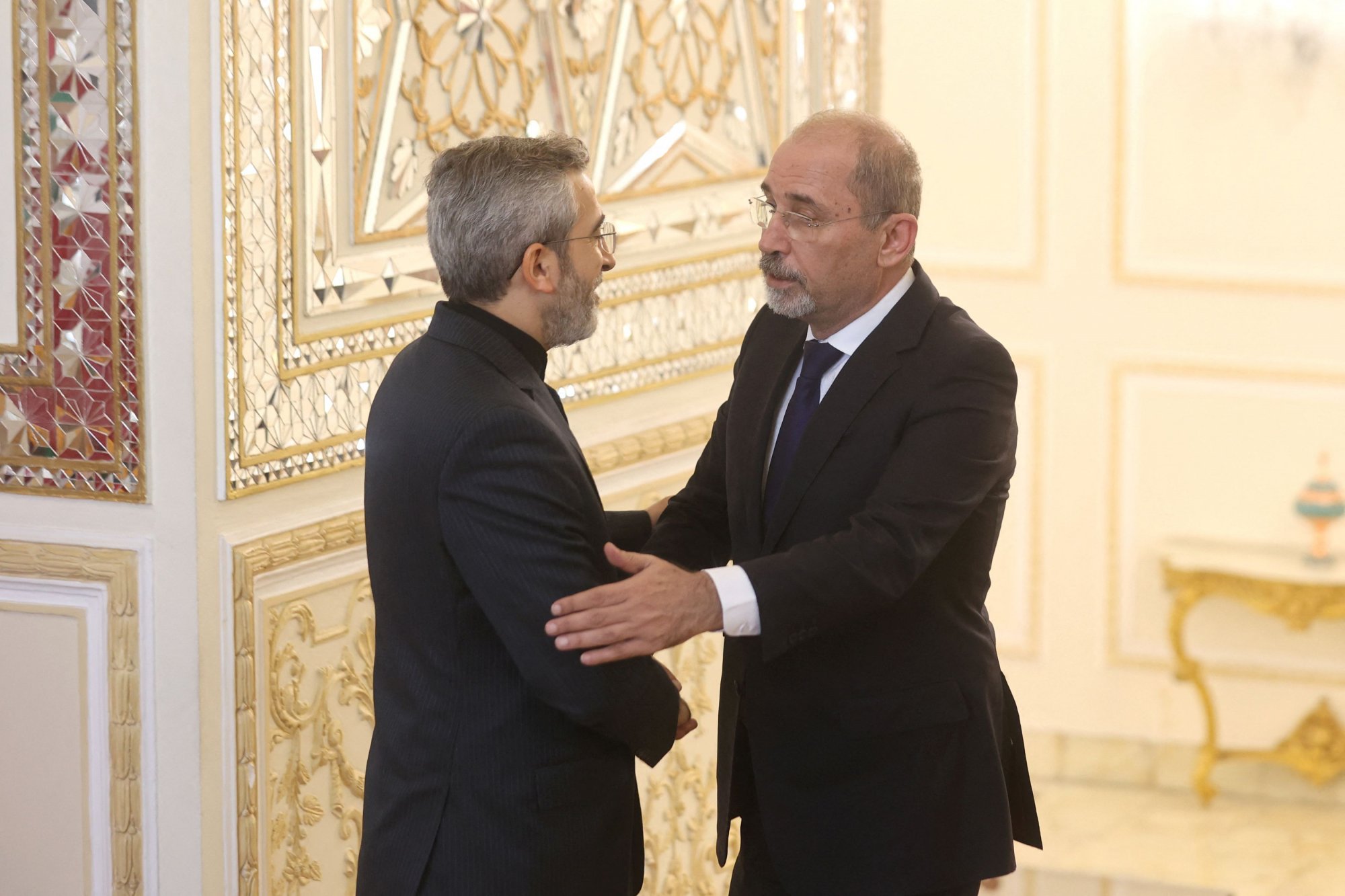 Ο Ιορδανός ΥΠΕΞ ζητά από τον Ιρανό ομόλογό του να μην επιτεθεί στο ...