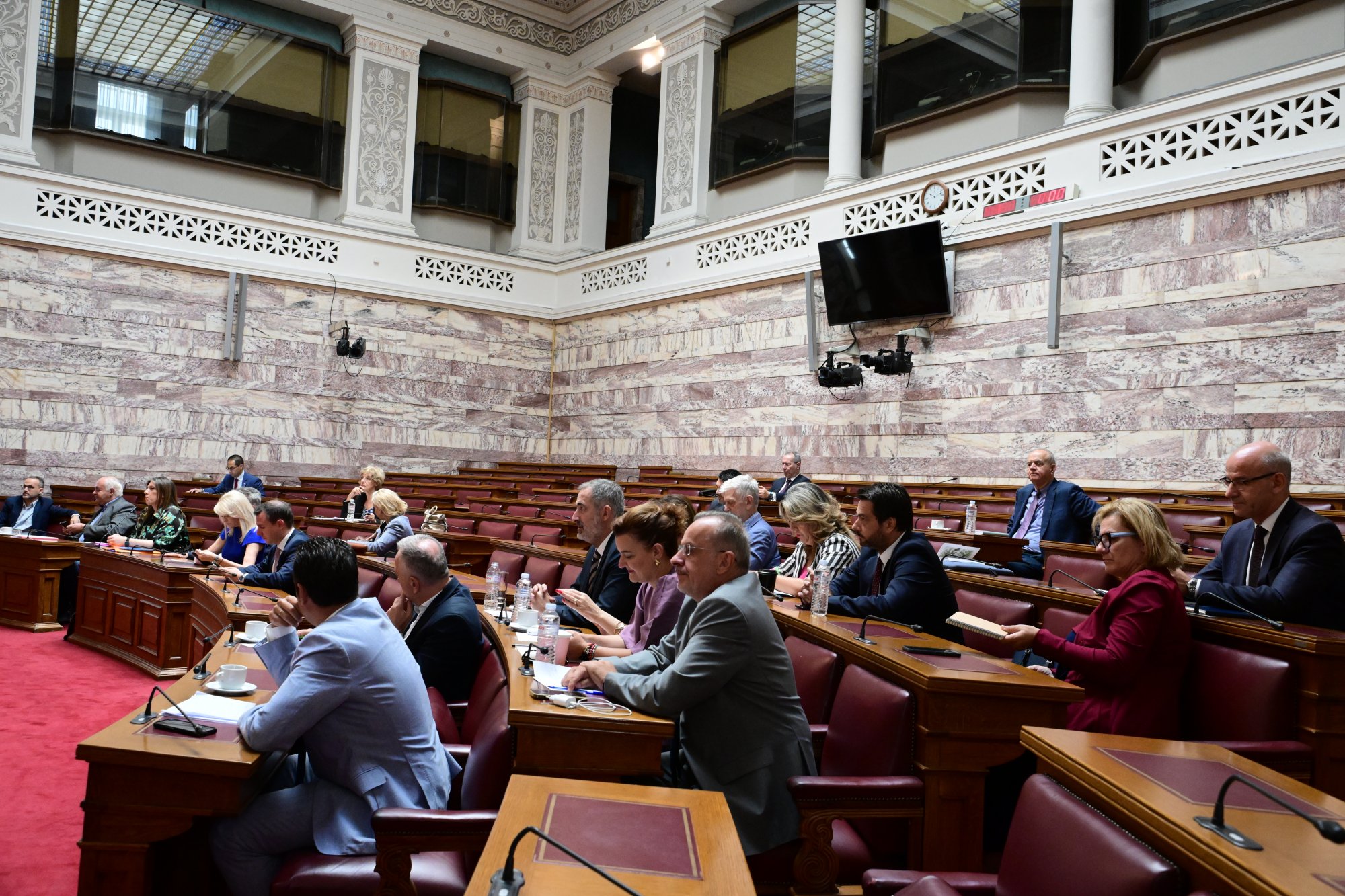 Υποκλοπές: Απορρίφθηκαν τα αιτήματα της αντιπολίτευσης με ψήφους της ΝΔ ...
