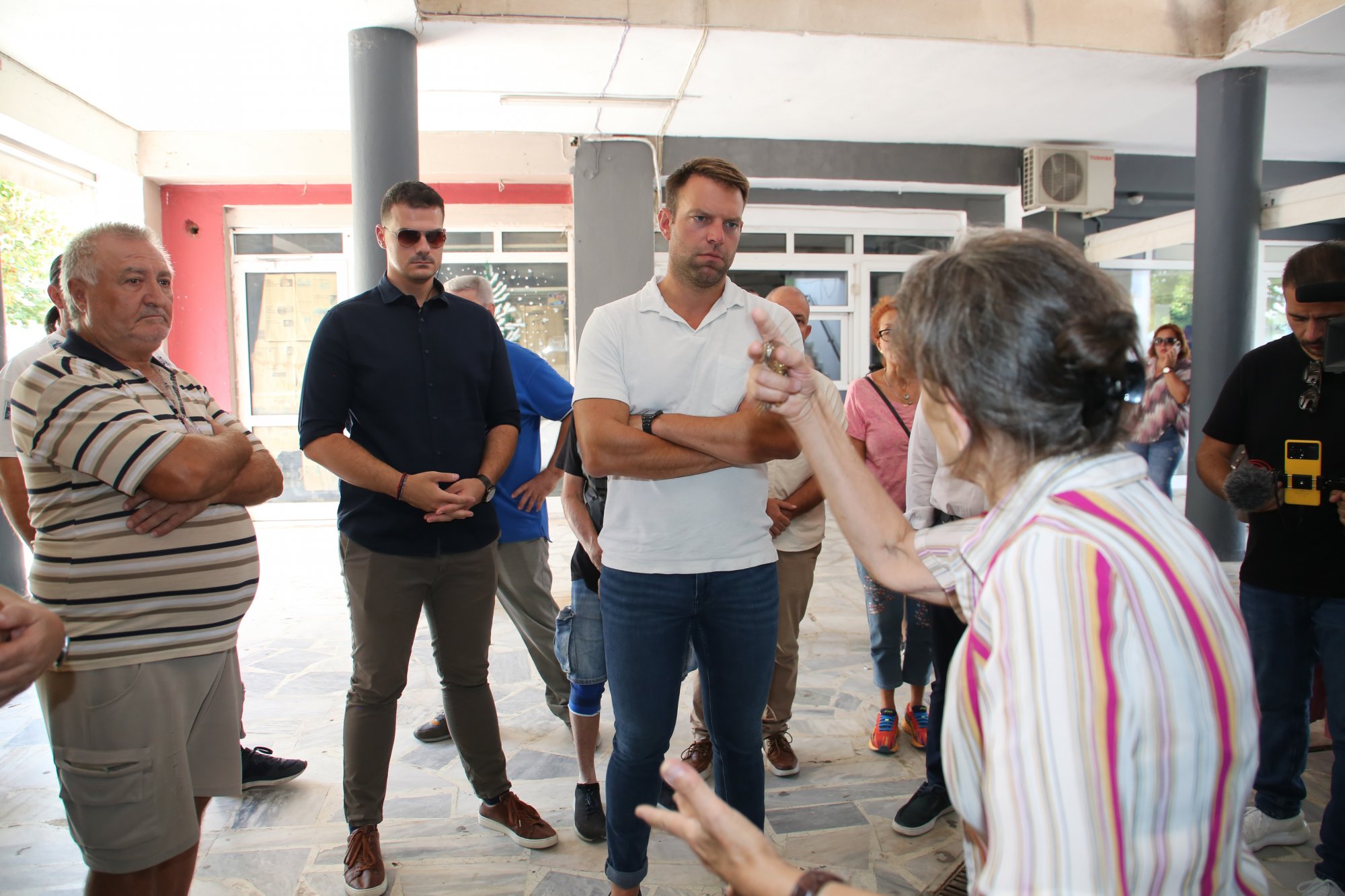 Στη Γιάννουλη ο Κασσελάκης: «Να έρθει ο Κυριάκος Μητσοτάκης χωρίς ΜΑΤ ...