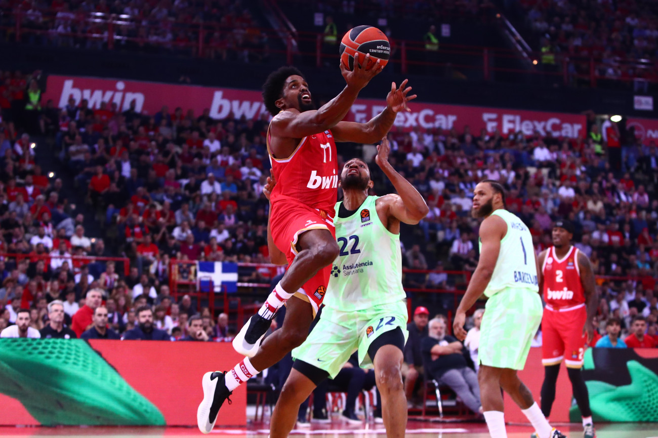 Ολυμπιακός – Μπαρτσελόνα 95-74: Την ισοπέδωσε και έκανε το 4Χ4 στο ΣΕΦ ...