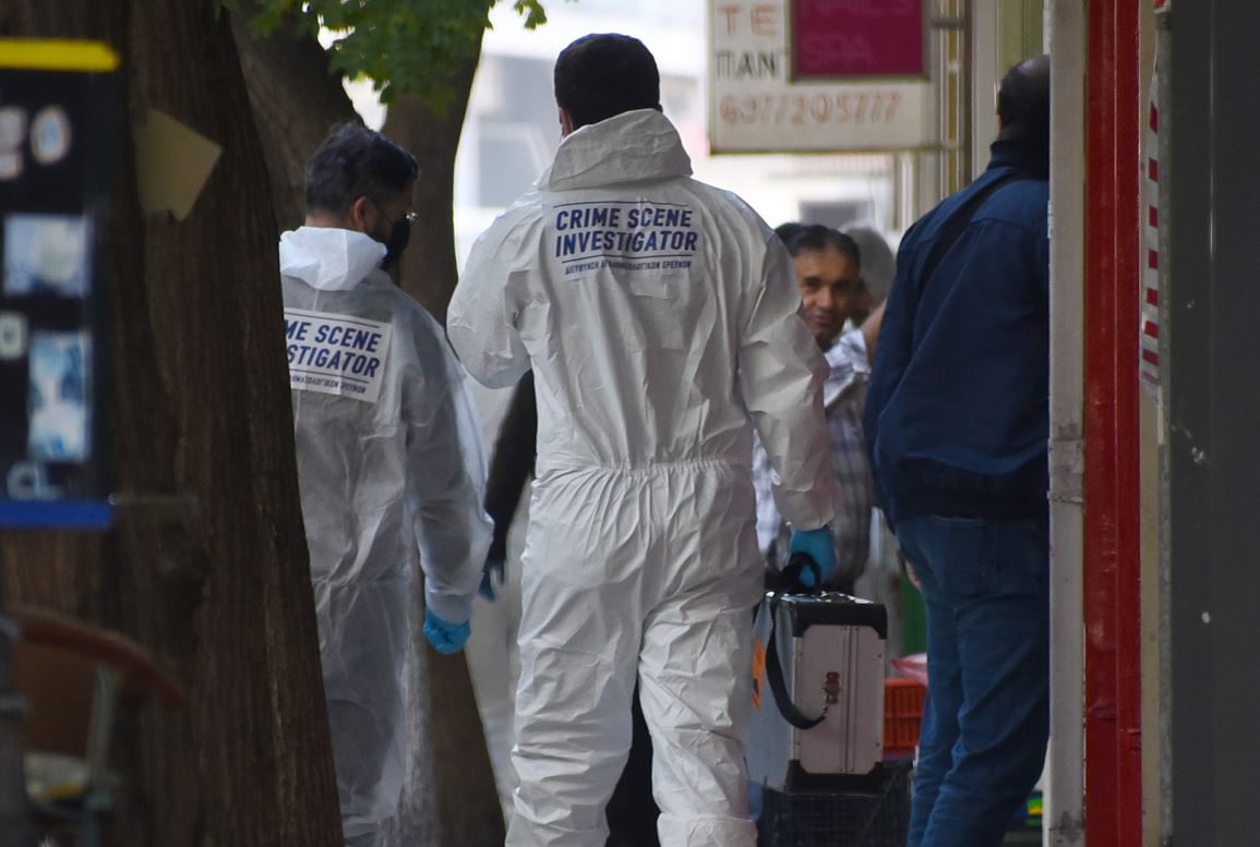 Έκρηξη στους Αμπελόκηπους: Βρέθηκαν δύο πιστόλια στο διαμέρισμα – Η ...